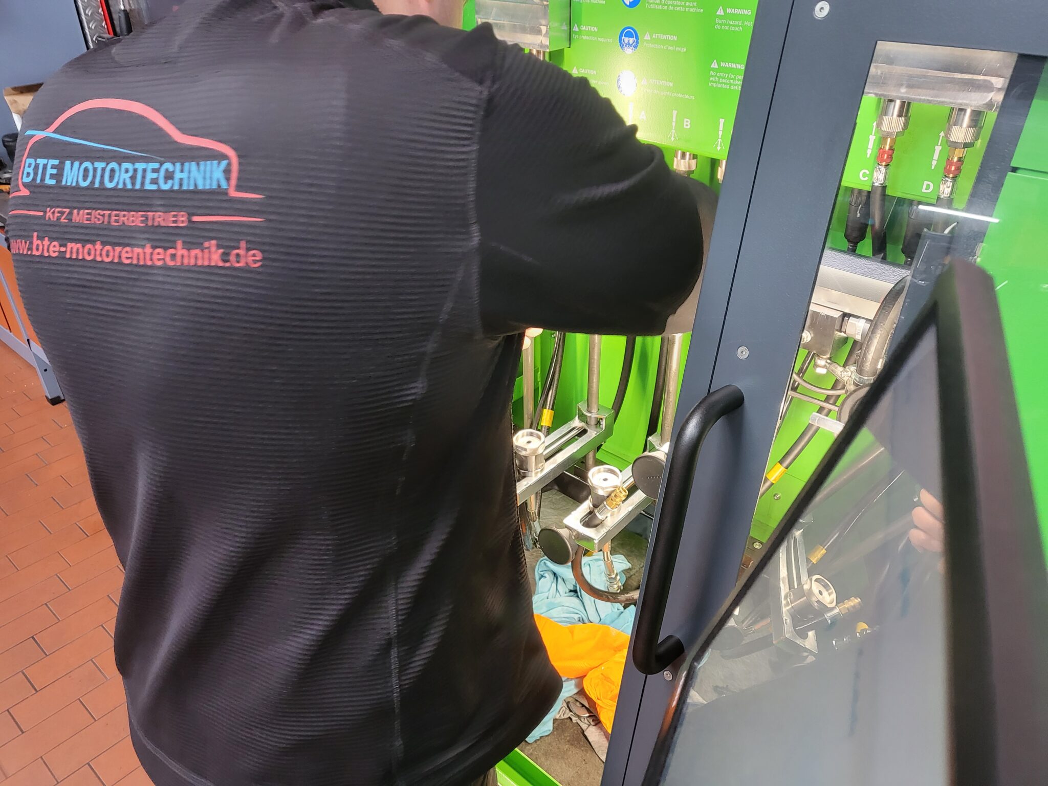 Motorinstandsetzung, Motorrevision, Motorüberholung in Berlin